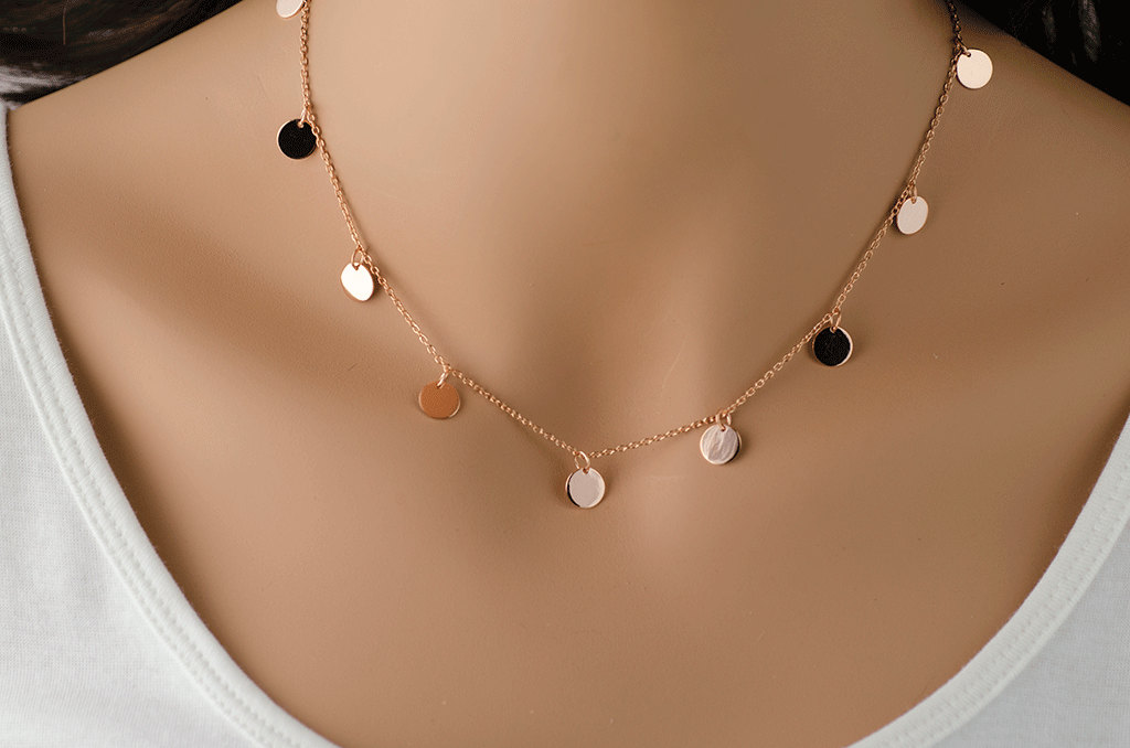 Gold Coin Necklace, Coin Necklace, Celebrity Style, Gold Disc Drop ...