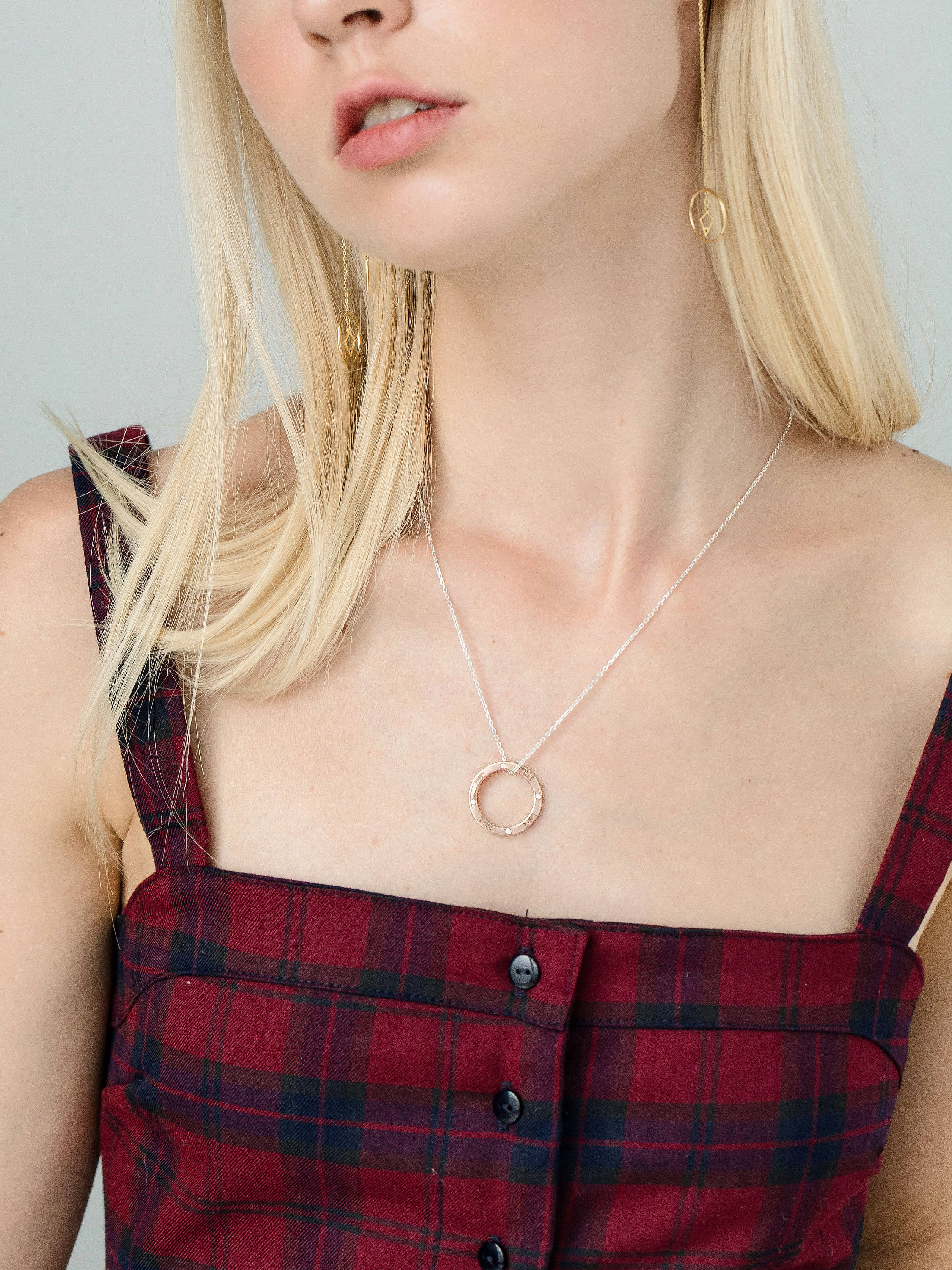 Linked Circle Necklace - Family Necklace - Custom Children Name Necklace - Mother's Day Gift - HN18