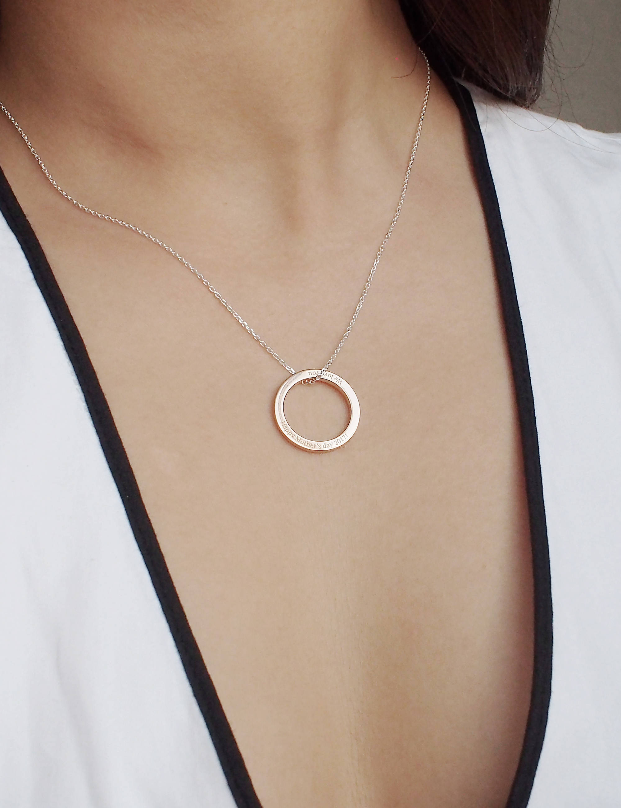 Linked Circle Necklace - Family Necklace - Custom Children Name Necklace - Mother's Day Gift - HN18