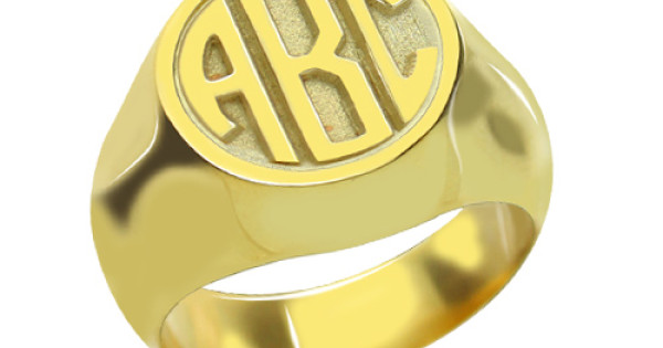 Customised Signet Personalised Ring with Block Monogram 18ct Gold ...